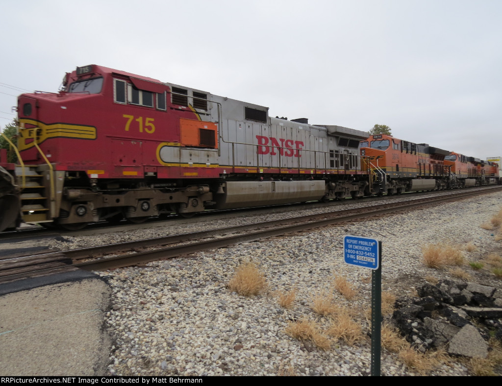 BNSF 715